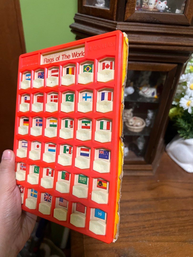 Vintage “Flags of the World” memory game, Hobbies & Toys, Toys & Games ...