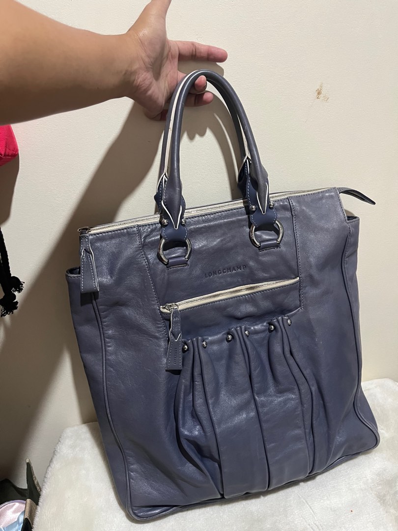 Vintage Genuine Leather Longchamp handbag/tote bag in dusty blue ...