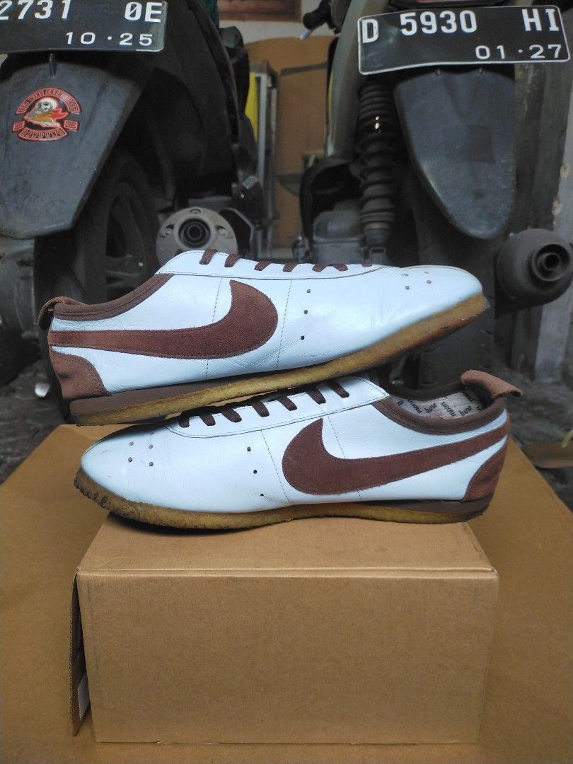 Vintage Nike Moon 2004 Rare (Cortez Clarks Docmart Desert Boot Wallabee ...