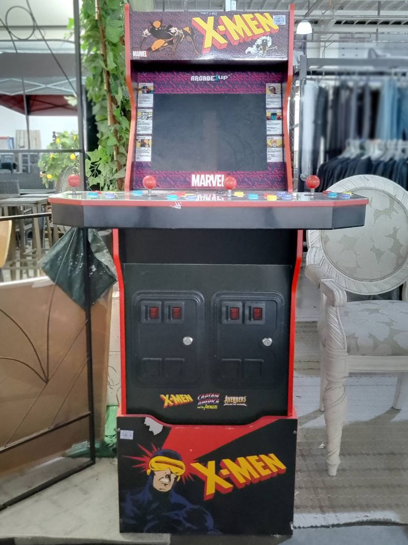 X-MEN W/ Riser & Stool Arcade 1 Up XMN-A-01253, Video Gaming, Video ...