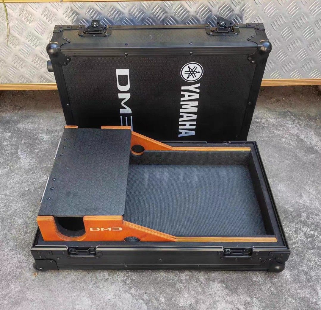 Yamaha DM3 Digital Mixer Flightcase Box, Audio, Other Audio Equipment ...