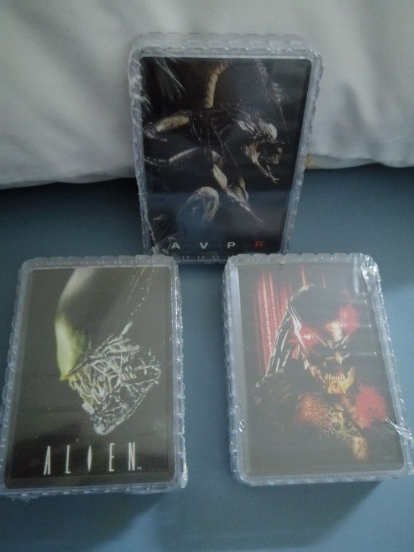 Alien playing cards, Hobbies & Toys, Toys & Games on Carousell