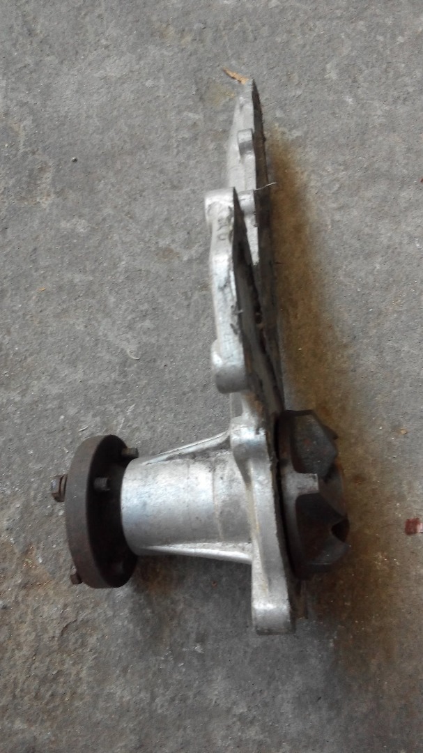 Bobcat Water pump and starter, Commercial & Industrial, Construction ...