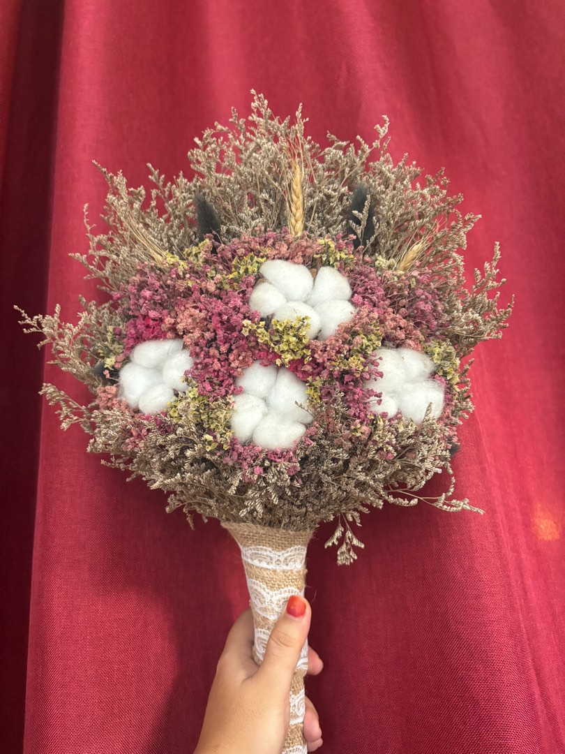 BUNGA TANGAN KAHWIN/TUNANG BERKIPAS, Women's Fashion, Watches ...