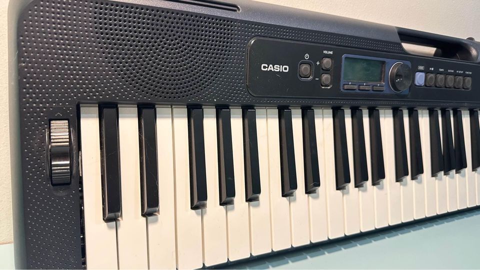 Casio CT-S300-FA 61 Keys Slim Casiotone Keyboard (Black) includes Free ...