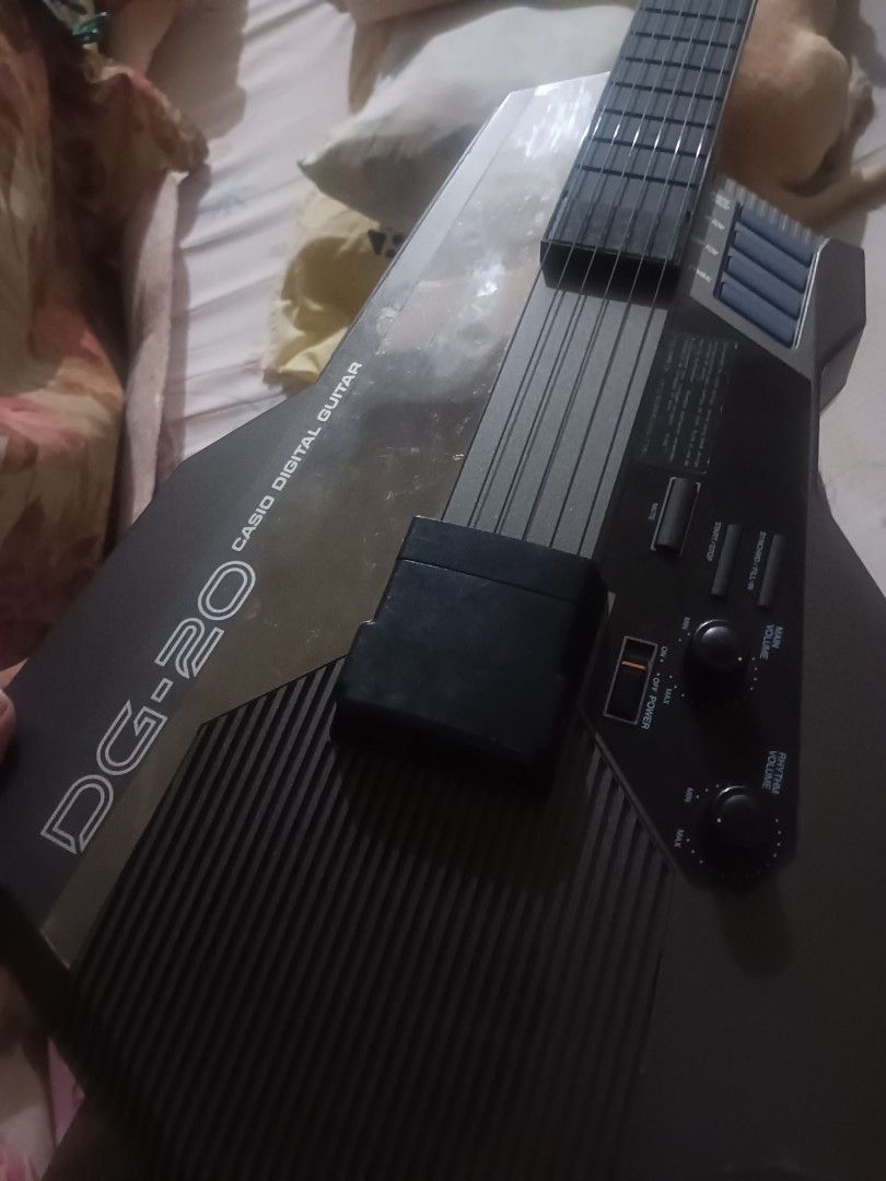 Casio DG-20 Guitar Synthesizer, Hobbies & Toys, Music & Media, Musical ...