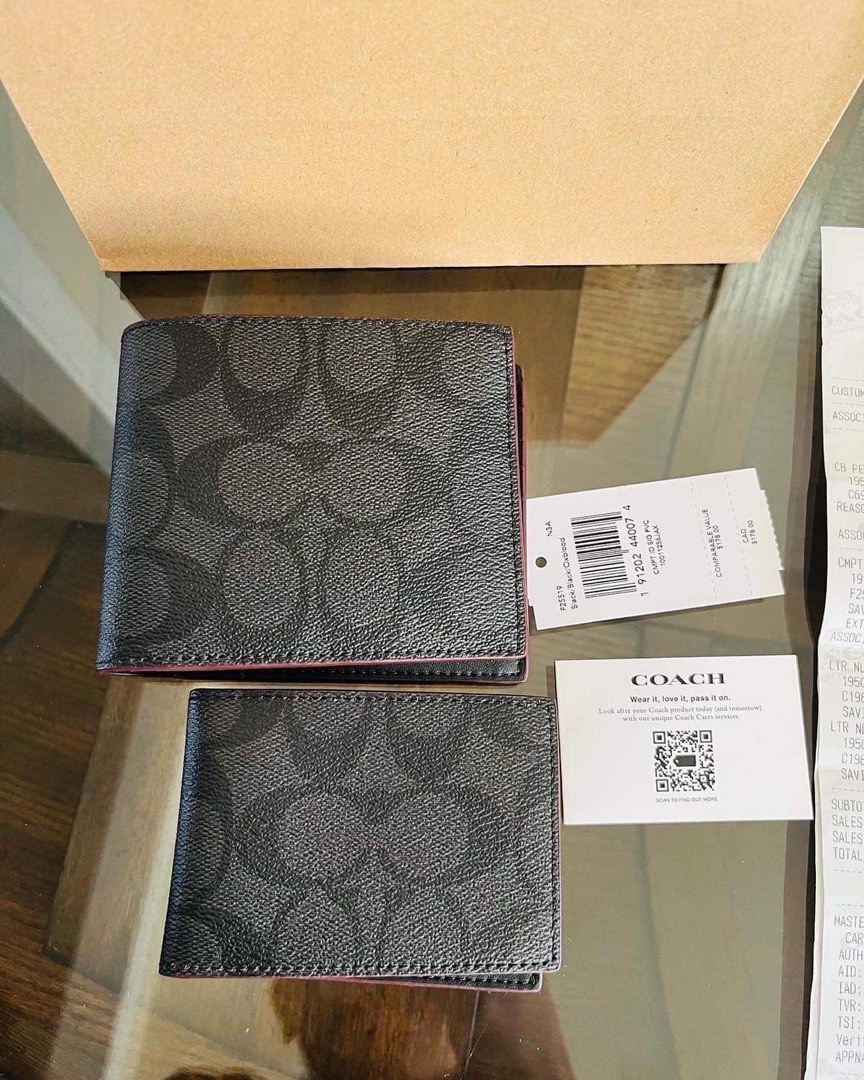 Coach Compact Id Wallet In Signature Canvas, Men's Fashion, Watches ...