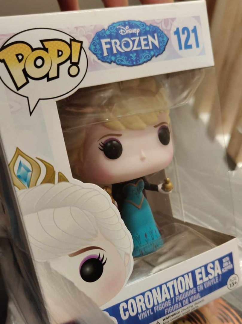 Coronation Elsa Funko Pop (Frozen), Hobbies & Toys, Toys & Games on ...