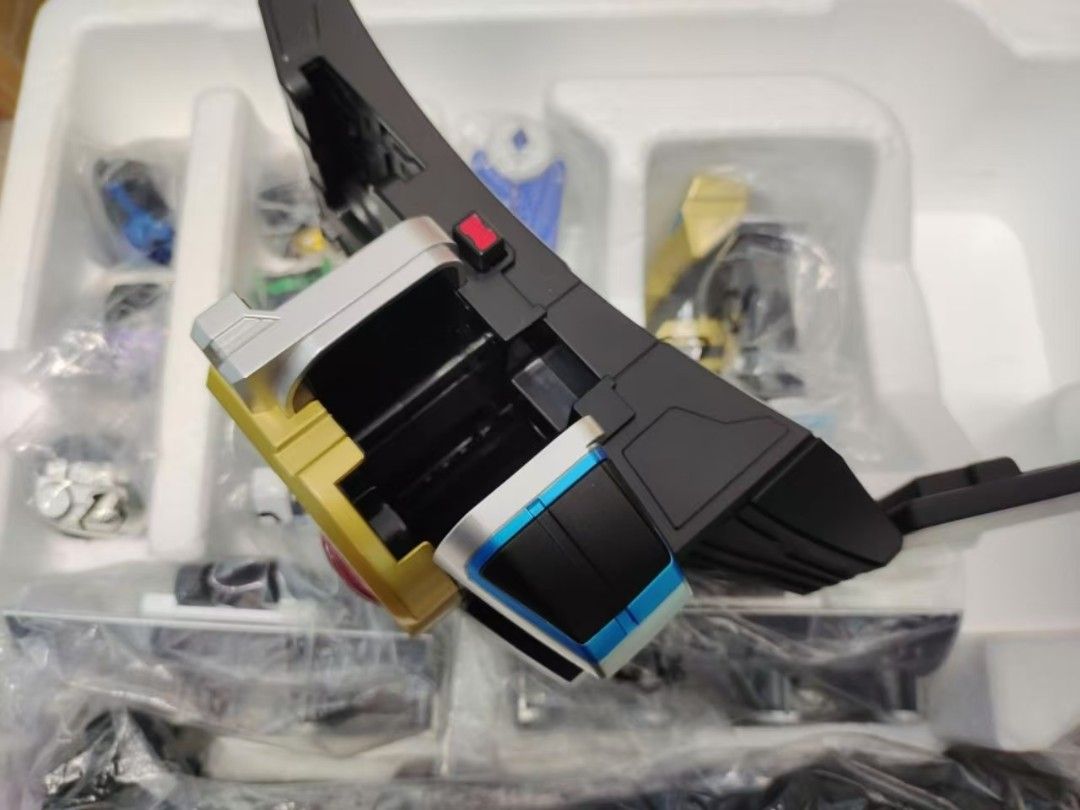 CSM Ixa & Ixa Riser, Hobbies & Toys, Toys & Games on Carousell