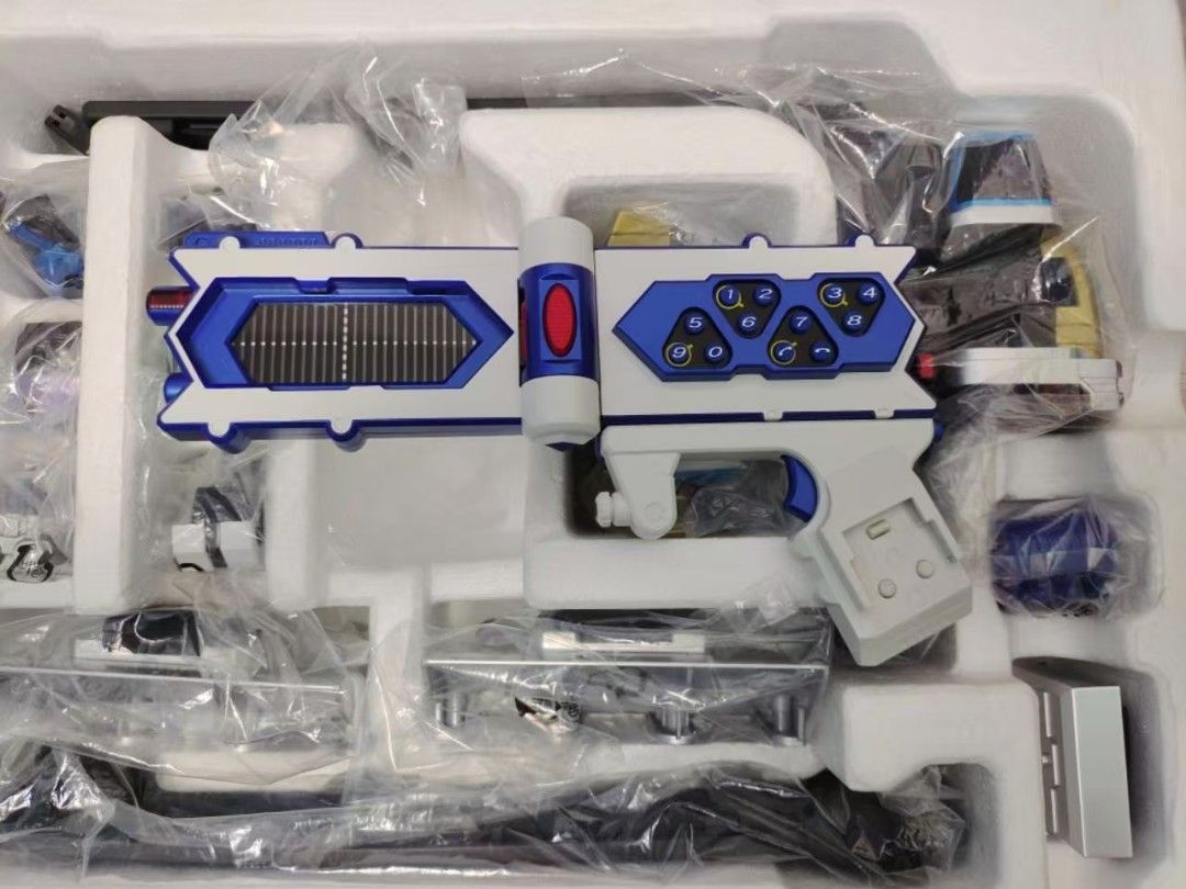 CSM Ixa & Ixa Riser, Hobbies & Toys, Toys & Games on Carousell