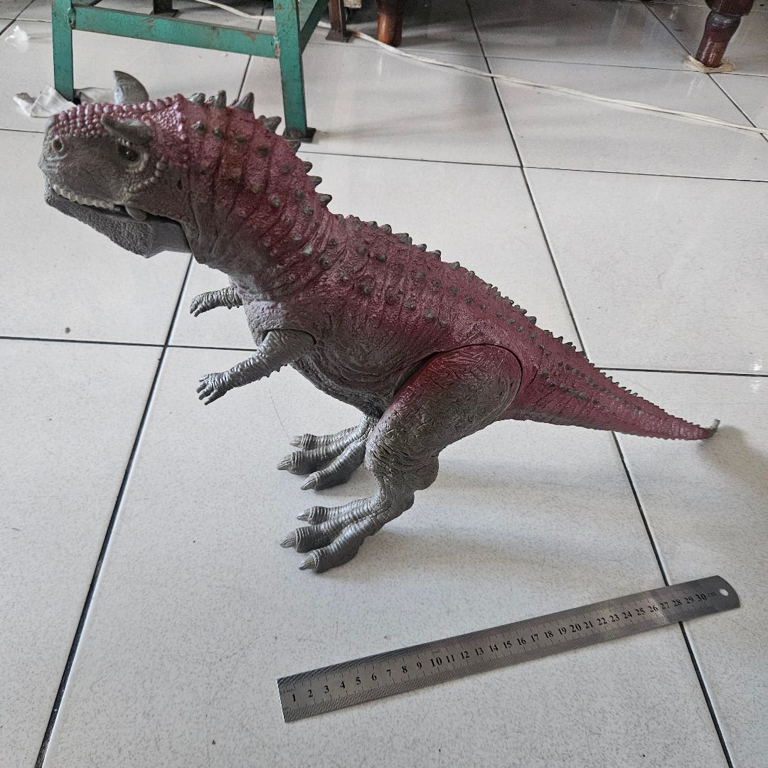 Disney Carnotaurus Dinosaur 2000 Vintage Dinosaur Figure, Hobbies & Toys, Toys & Games on Carousell