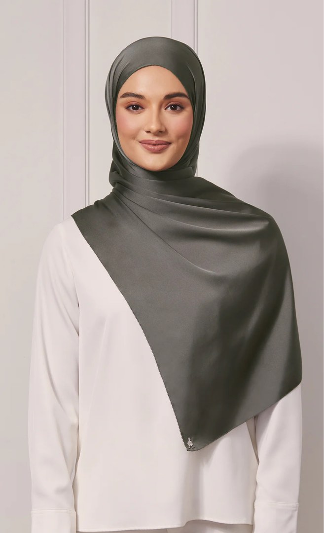 dUCK Satin Silk Shawl in Chia Seed, Women's Fashion, Muslimah Fashion ...