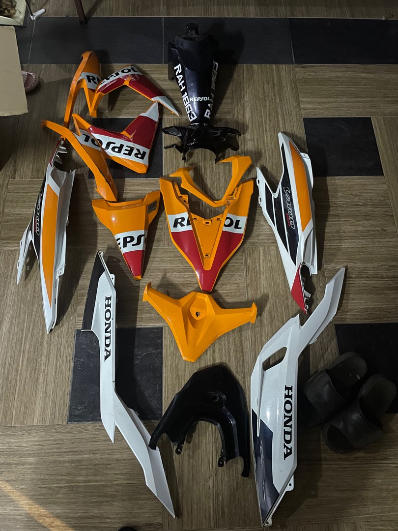 Honda vario 150 coverset repsol edition, Motorbikes on Carousell