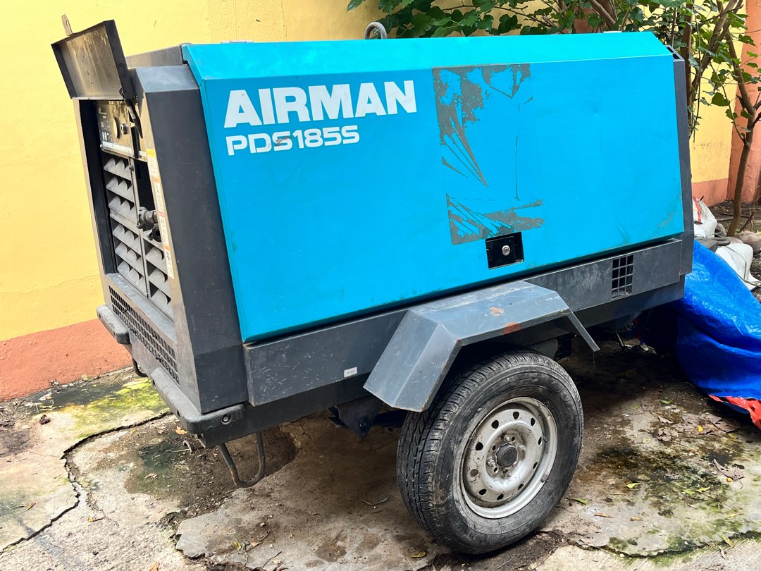 Japan AIRMAN Air Compressor PDS185s, Commercial & Industrial ...