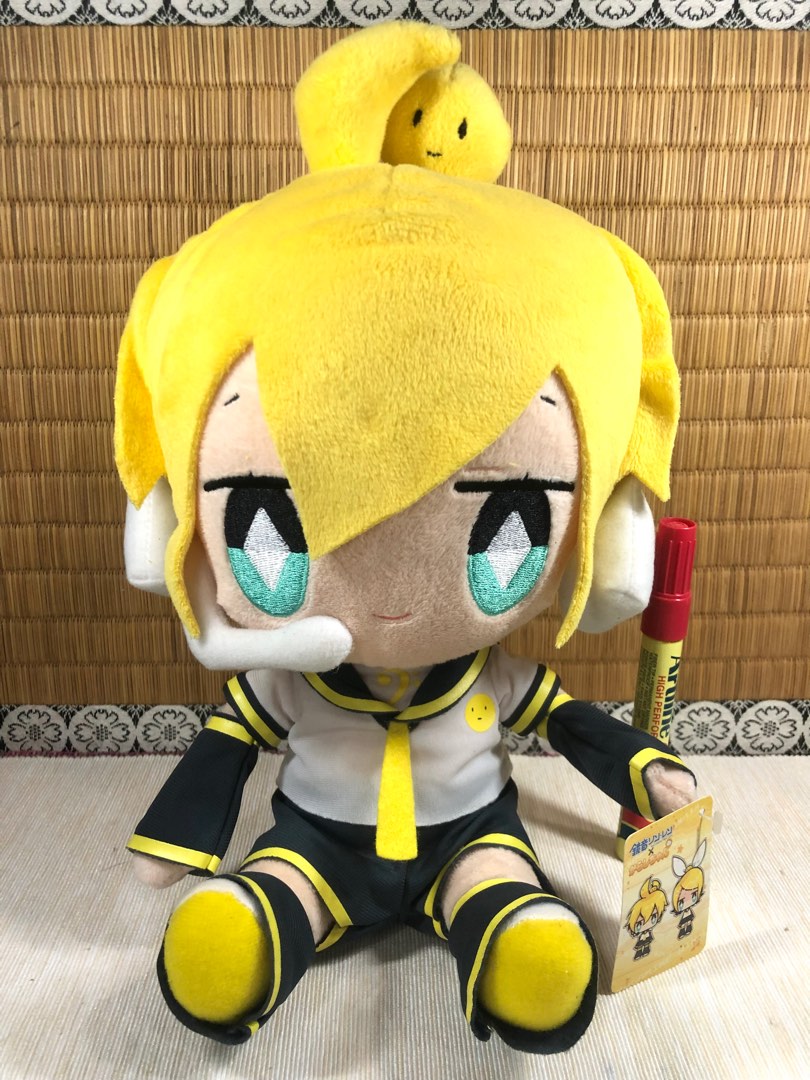 Kagamine Len Plush BIG Taito Vocaloid Miku Series, Hobbies & Toys, Toys ...