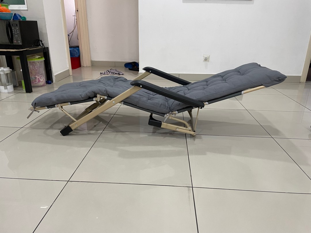 Folding Bed Premium Foldable Lazy Chair Folding Lazy Couch With Luxury ...