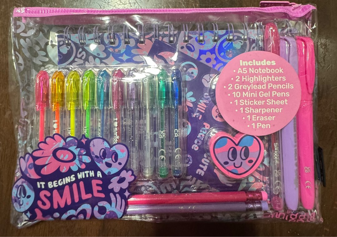 ORIGINAL SMIGGLE SET, Hobbies & Toys, Stationary & Craft, Stationery ...