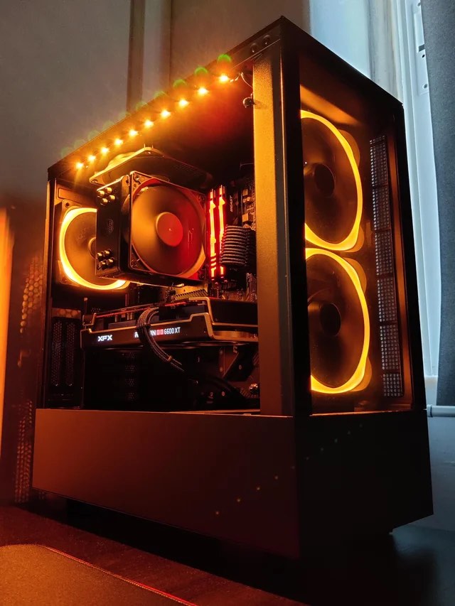 (PC PARTS) RX 6600 XT + Ryzen 7 5800x 2TB SSD NZXT H510 Elite Custom ...