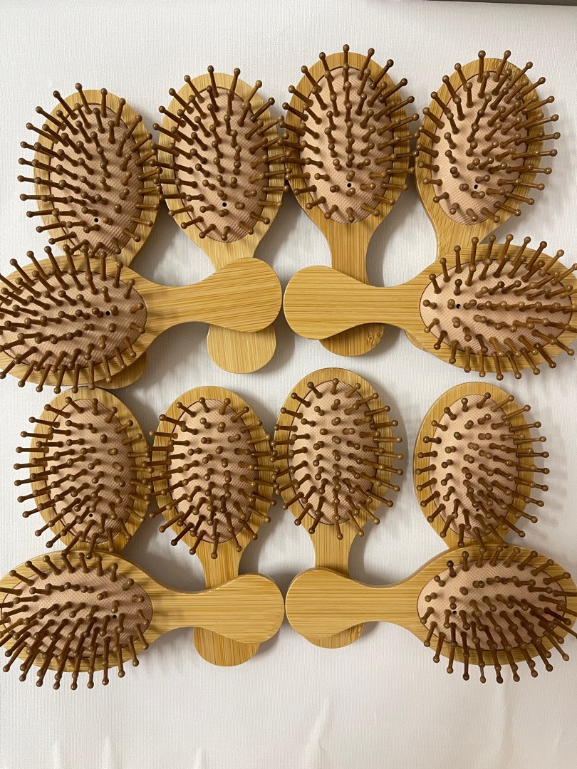 Sikat Kayu｜Wooden Comb, Beauty & Personal Care, Hair on Carousell
