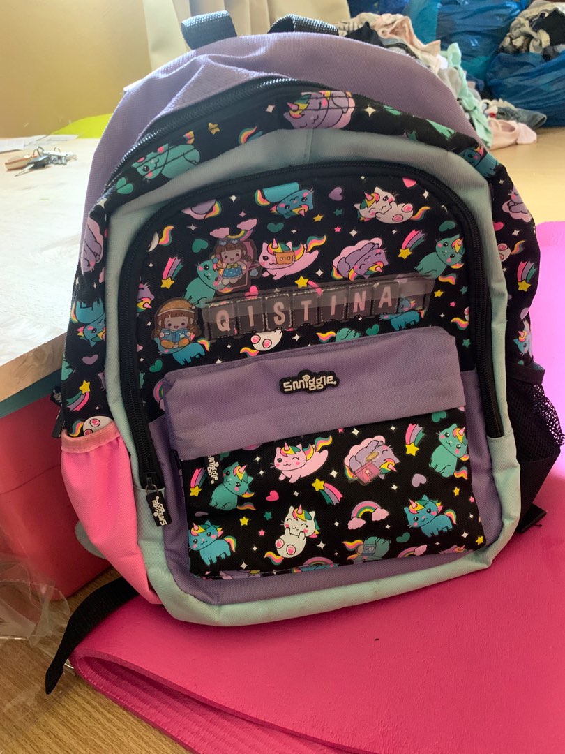 Smiggle kindy size bag, Babies & Kids, Babies & Kids Fashion on Carousell