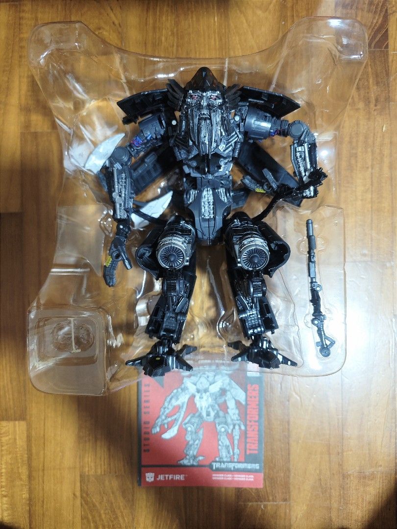 Transformers Studio Series SS 44 Jet Wing Optimus Prime and SS 35 ...