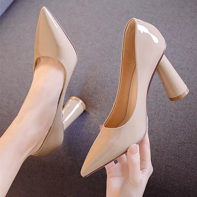 9cm White High Heels, Women's Fashion, Footwear, Heels on Carousell