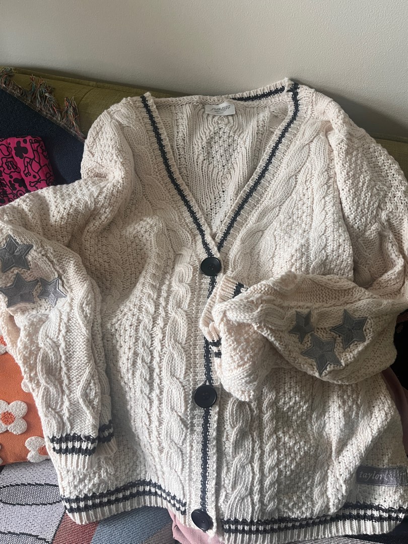 Authentic Folklore Cardigan, Women's Fashion, Coats, Jackets and ...