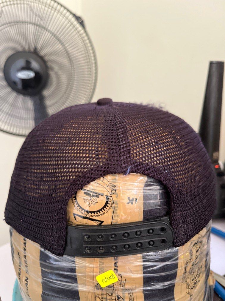 cap kosong itam mesh daouble snapback, Men's Fashion, Watches ...