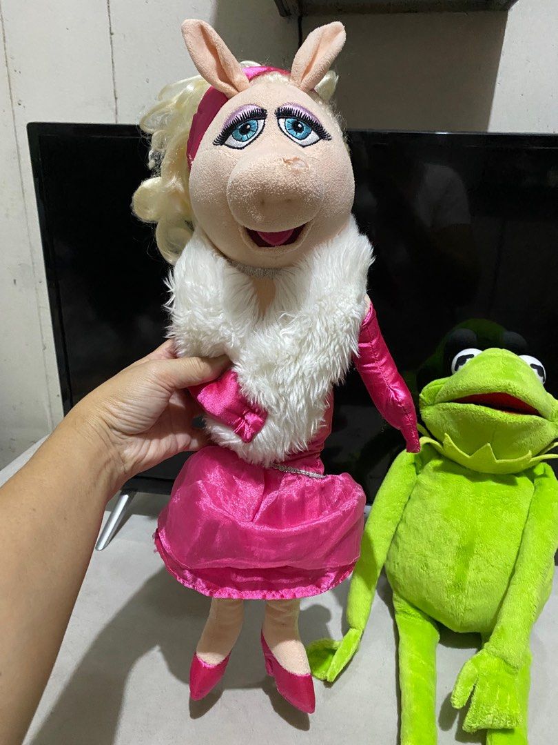 Disney Muppet Show 20” Miss Piggy and 22” Kermit Plush Set with Disney ...