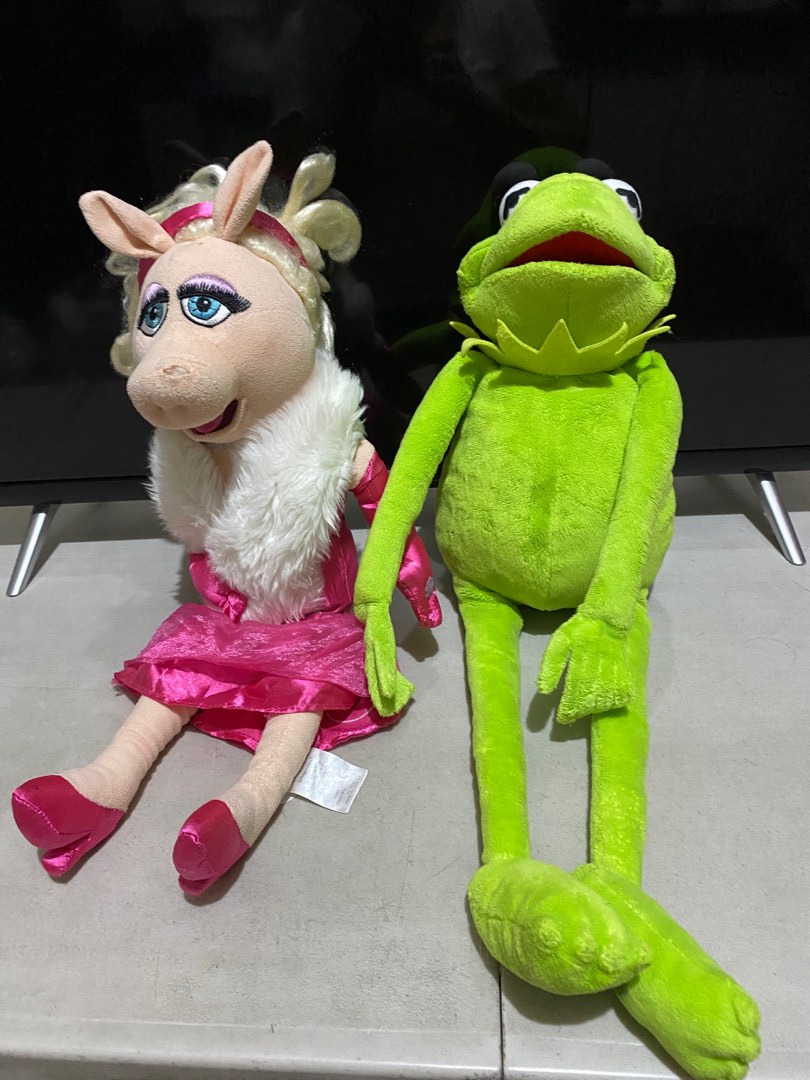 Disney Muppet Show 20” Miss Piggy and 22” Kermit Plush Set with Disney ...
