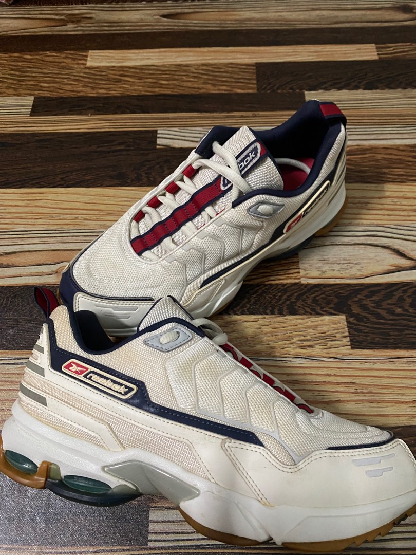 DMX6 MMI, Men's Fashion, Footwear, Casual shoes on Carousell