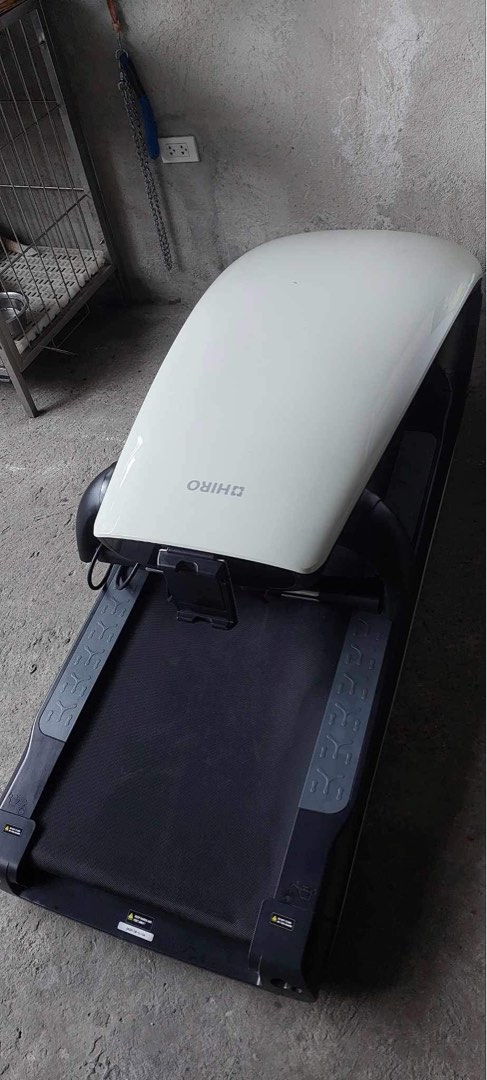 HIRO Intelligent Treadmill, Sports Equipment, Exercise & Fitness ...