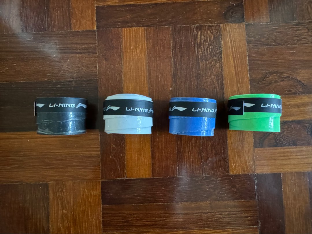Li Ning badminton grip (bundle price), Sports Equipment, Sports & Games ...