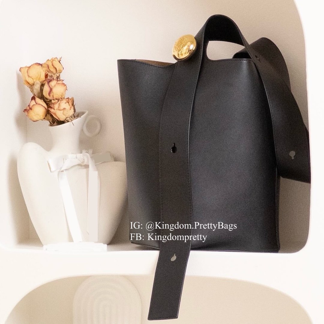 Loewe Pebble Top Handle Bucket Bag in Black with Button Closure Pre ...