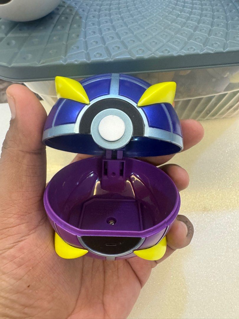 Moncolle Ex pokeball takara tomy, Hobbies & Toys, Toys & Games on Carousell