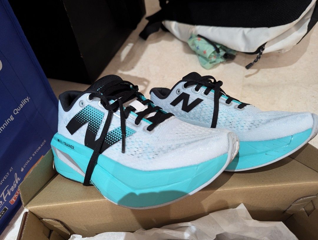 New balance SC trainer V3, Women's Fashion, Footwear, Sneakers on Carousell