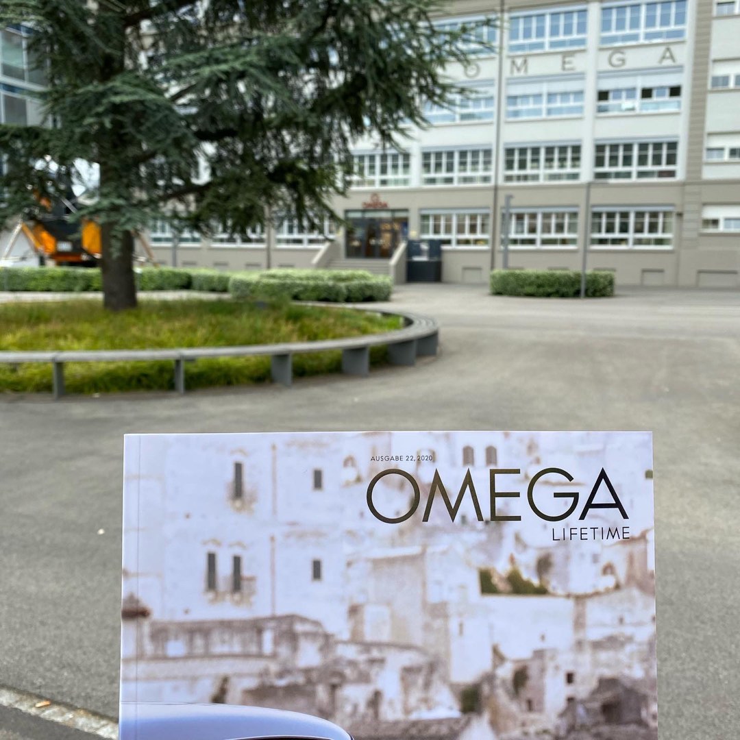 Omega Biel Magazine, Hobbies & Toys, Books & Magazines, Magazines on ...