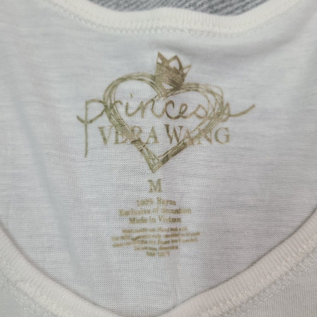 Princess Vera Wang [M] Women's Graphic Tank Top, Women's Fashion, Tops ...