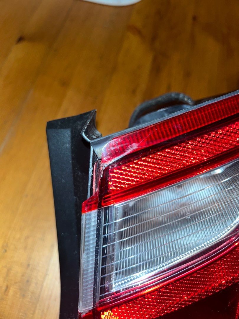PROTON SAGA VVT original rear lamp (Right), Auto Accessories on Carousell