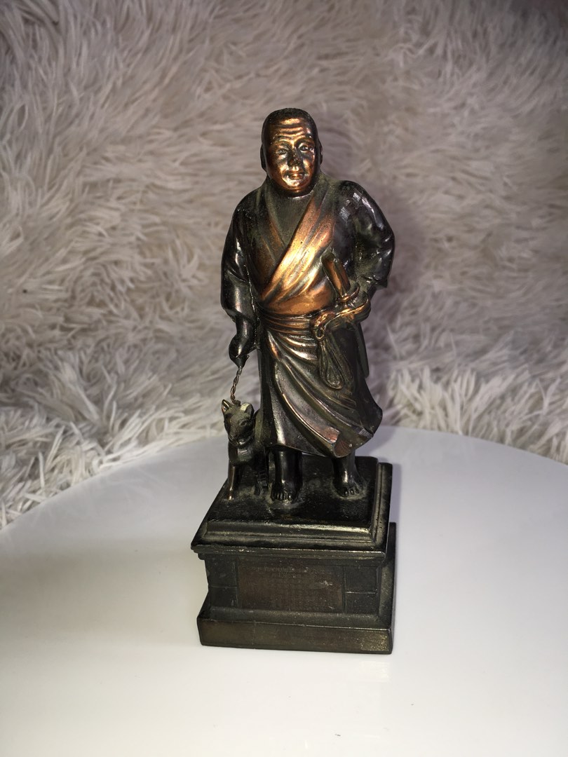 Takamori Saigo Metal Statue Figurine Vintage Japan, Hobbies & Toys ...