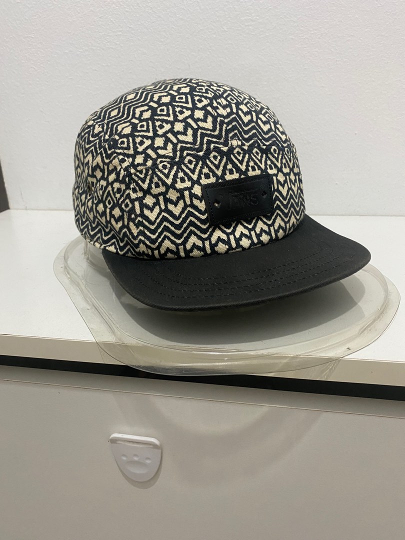 Vans 5 Panel Hat Nice Design, Men's Fashion, Watches & Accessories, Cap ...