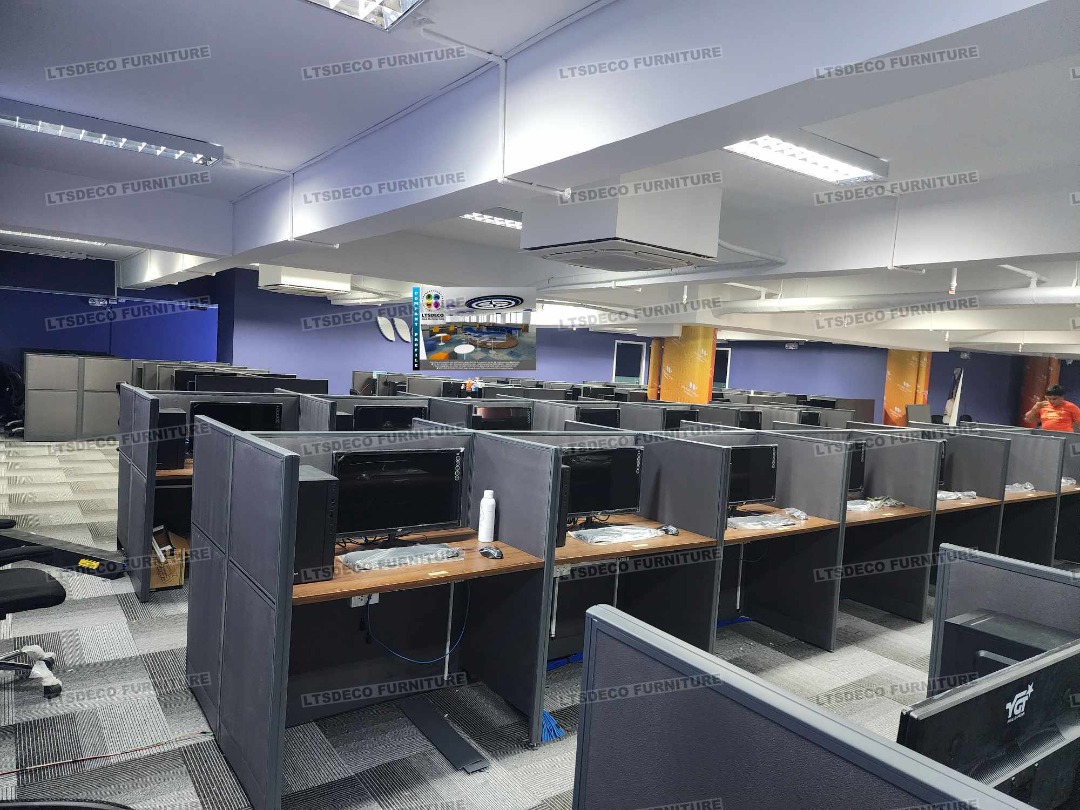 workstation bpo office partition furnitures, Furniture & Home Living ...