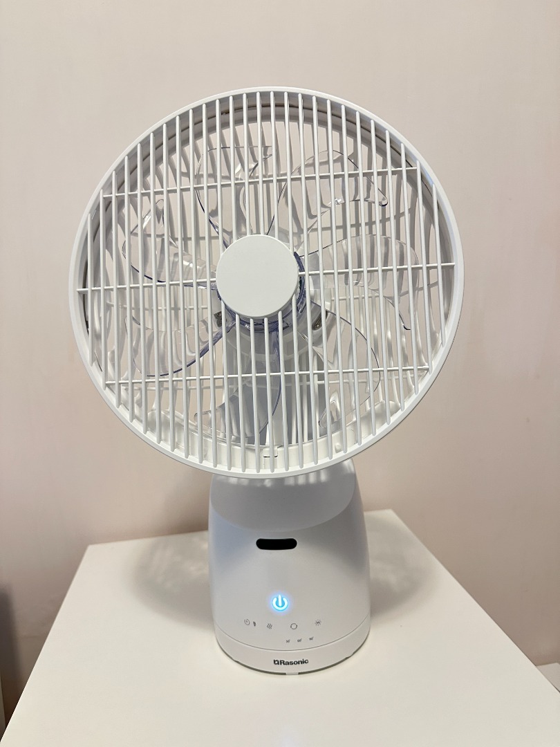 99%新 Rasonic 樂信牌 O-FAN (約9吋), 傢俬＆家居, 燈飾及風扇, 風扇 - Carousell