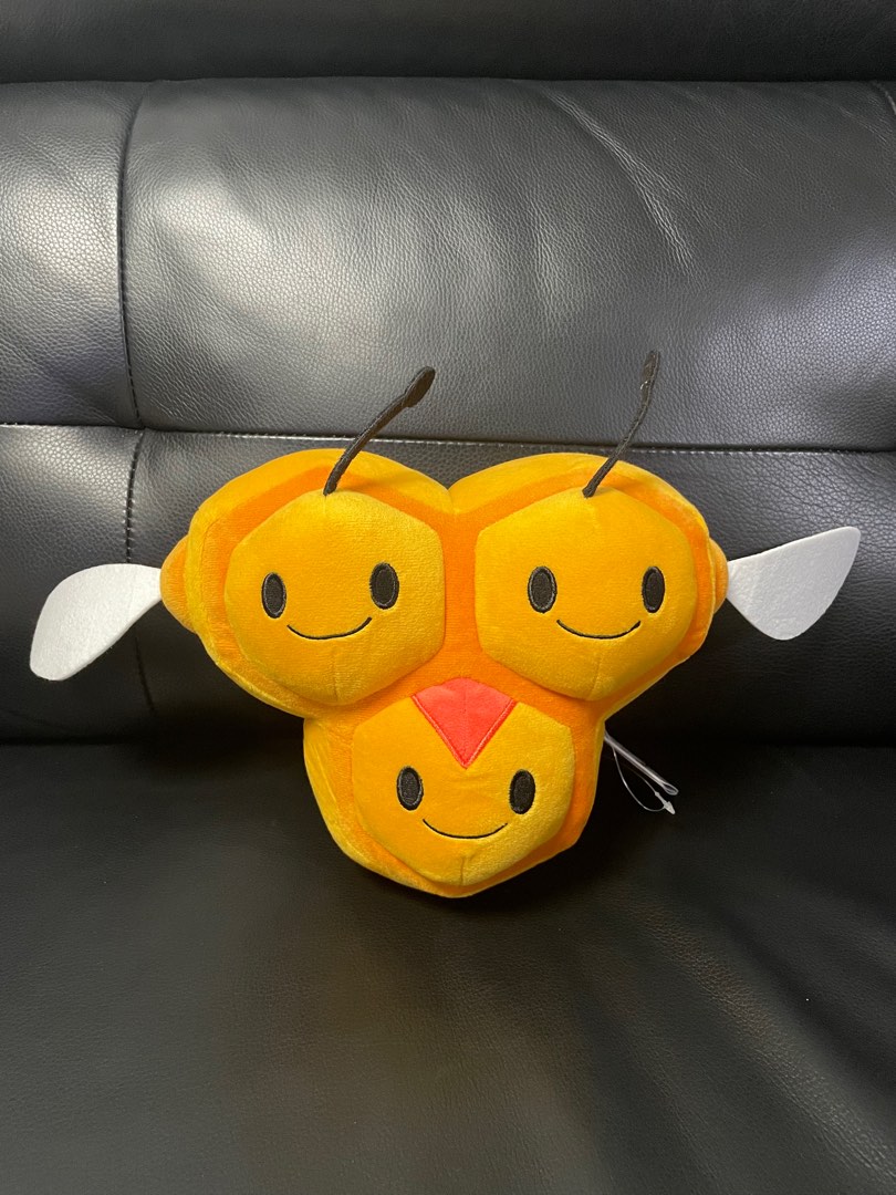 三蜜蜂 #Combee #寵物小精靈 #Pokemon, 興趣及遊戲, 玩具 & 遊戲類 - Carousell
