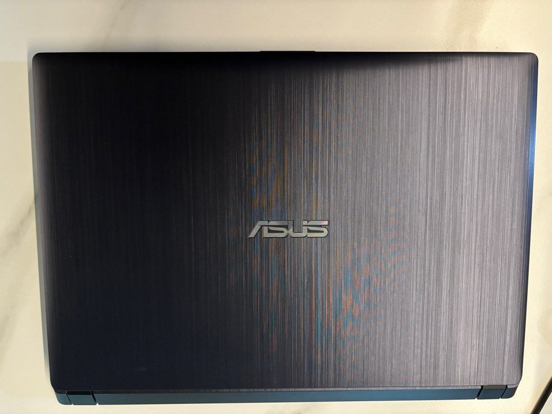 ASUS PRO P1440FA Business Laptop 14" inch Processor intel 10th Gen i7 ...