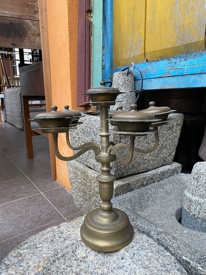 Bekas Bunga Rampai Tembaga Antik, Hobbies & Toys, Collectibles ...