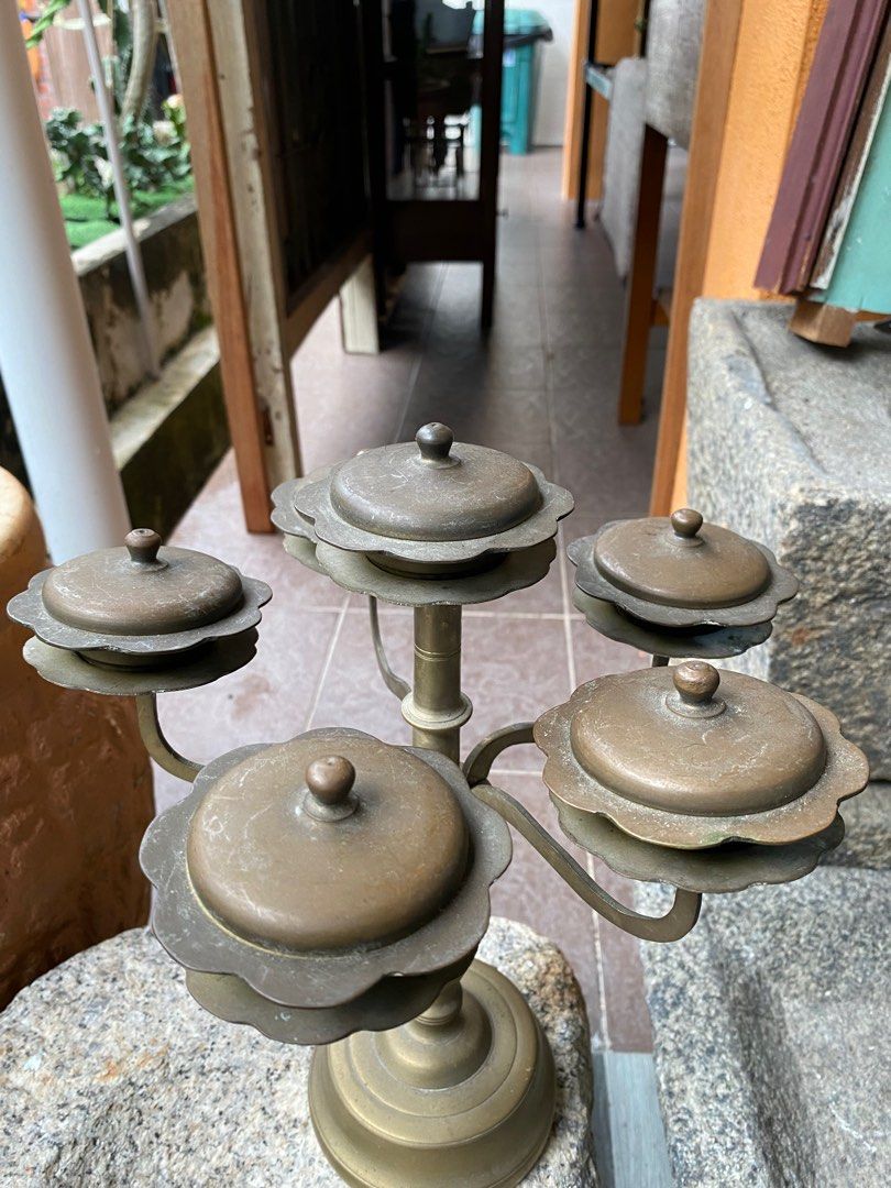 Bekas Bunga Rampai Tembaga Antik, Hobbies & Toys, Collectibles ...