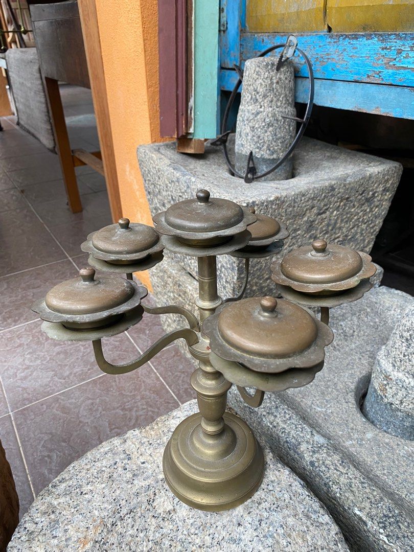 Bekas Bunga Rampai Tembaga Antik, Hobbies & Toys, Collectibles ...