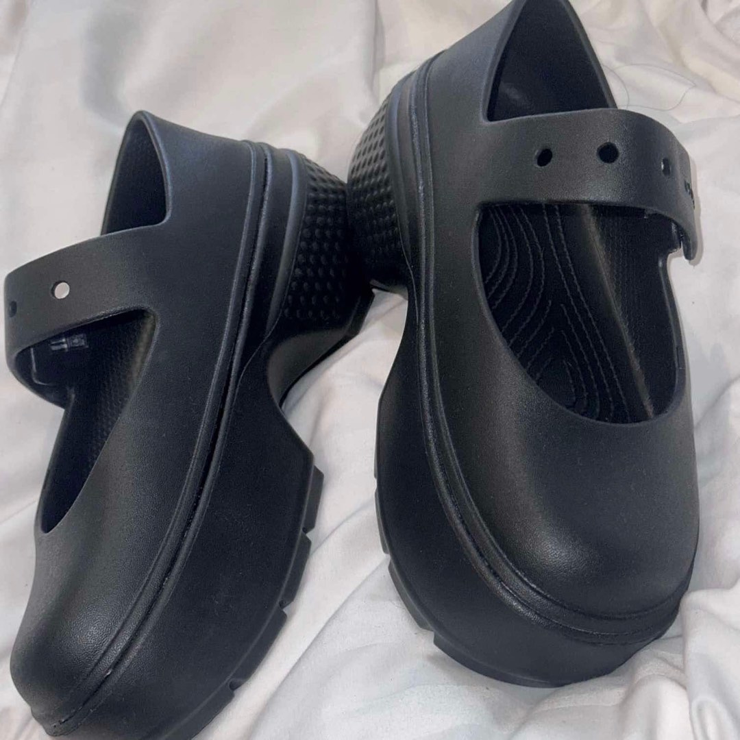 CROCS MARY JANE STOMPS, Women's Fashion, Footwear, Loafers on Carousell