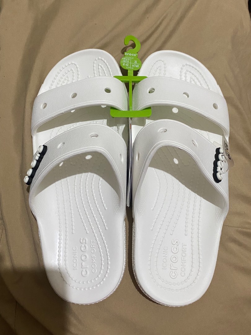 Crocs Unisex Classic Sandal in White, Women's Fashion, Footwear ...